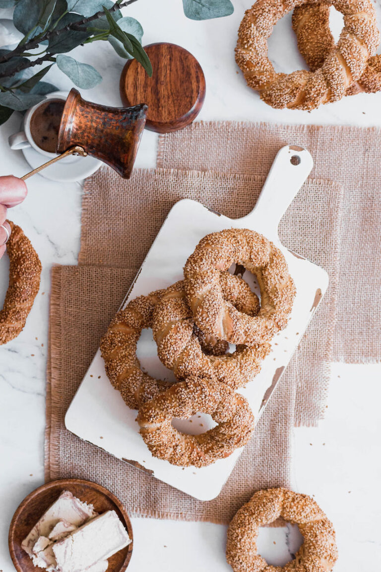 Greek Sesame Bread Rings (koulouri Thessalonikis) ~ Foodathlon