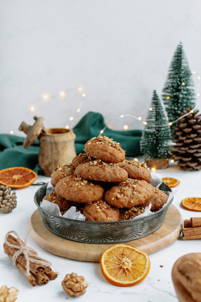 Melomakarona (Greek Christmas Honey Cookies) ~ Foodathlon